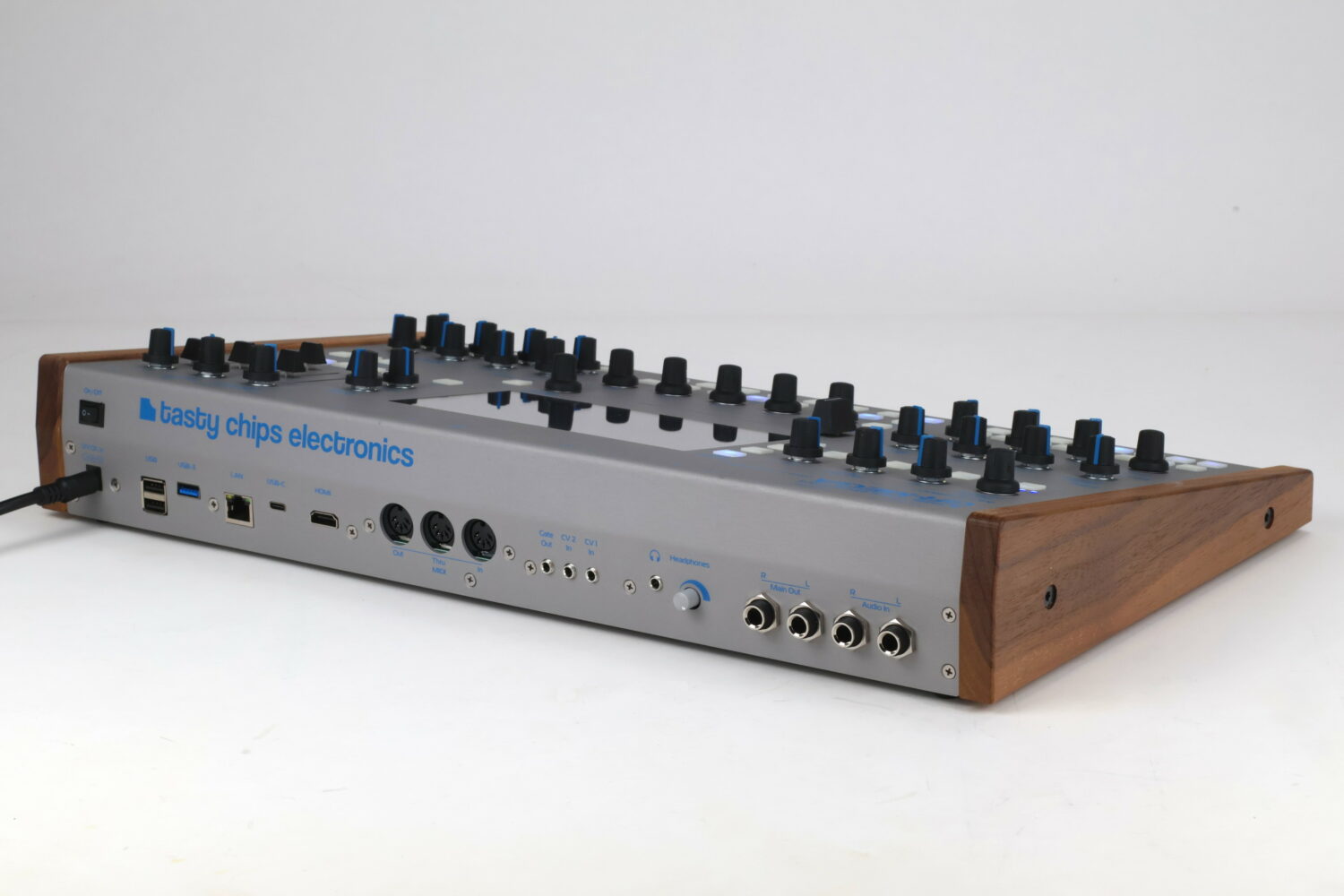 GR-Mega Granular Workstation Silver – Preorder Downpayment – Tasty Chips Electronics